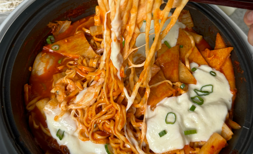 Korean Spicy Rice Cakes with QQ Noodles – kai dong [ca]